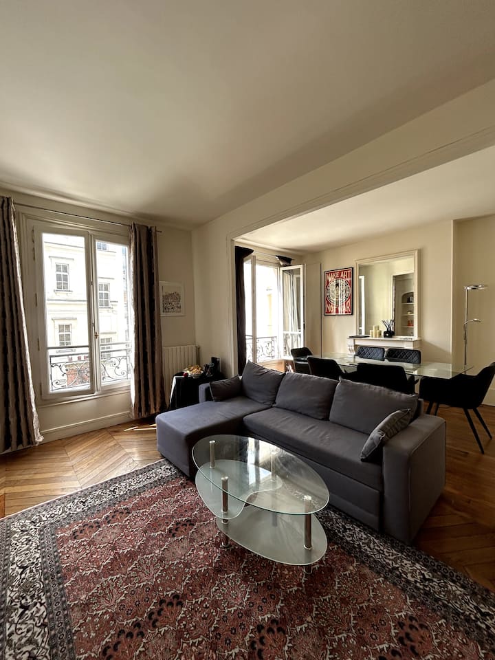 Bright & Elegant Parisian Apartment Porte Maillot - Neuilly-sur-Seine