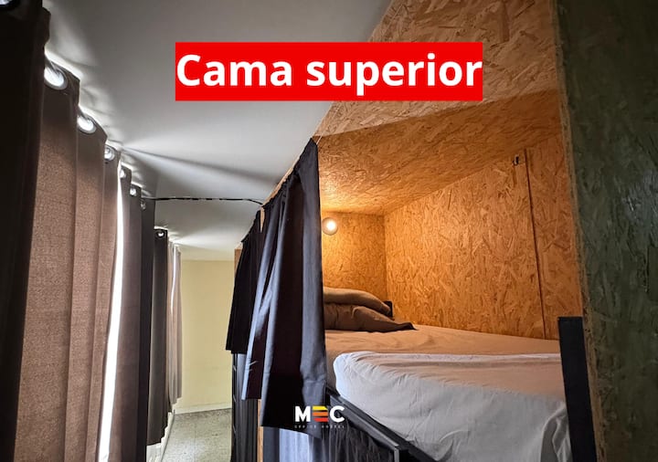 Compartilhado Misto - Cama Superior - Niterói