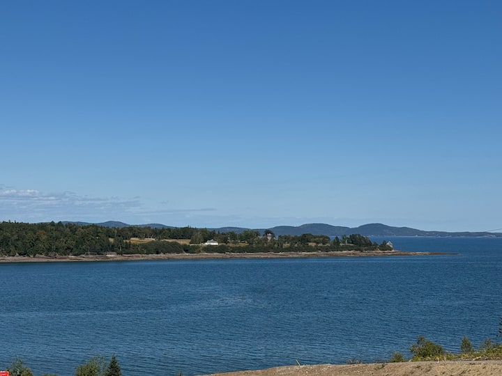 Sunrise Over Ministers Island - St. Andrews