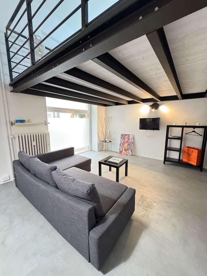 Loft 71 Mq Sempione/portello/city Life/san Siro - Milano