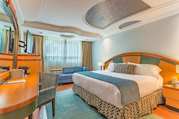 Desayuno Buffet Incl. · Kescandón · Condesa, Wtc - Mexico City