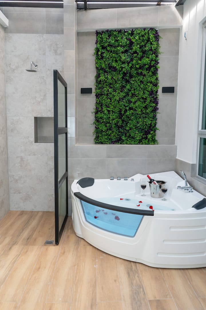 D1. Suite De Lujo, Jacuzzi Y Garaje - Tungurahua