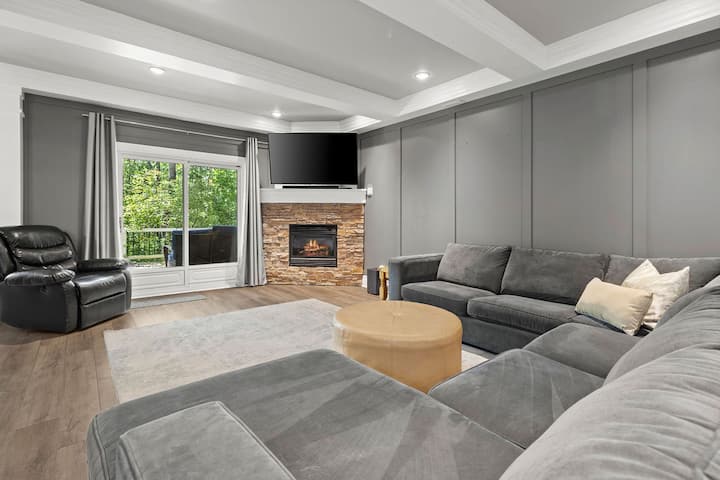 Family Condo For 6 | 10 Minutes To Blue Mountain! - Collingwood