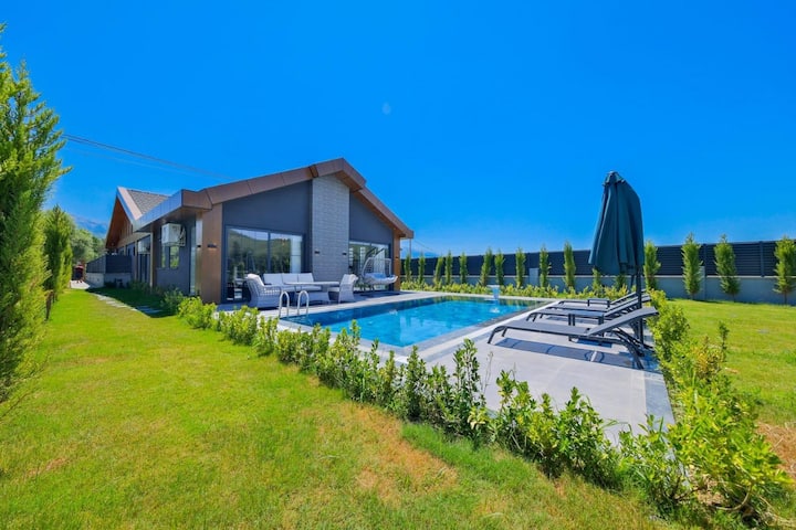 Fethiye Kemerde Lüks Villa - Ören