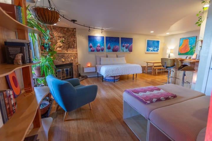 Sanctuary Boulder - Boulder, CO