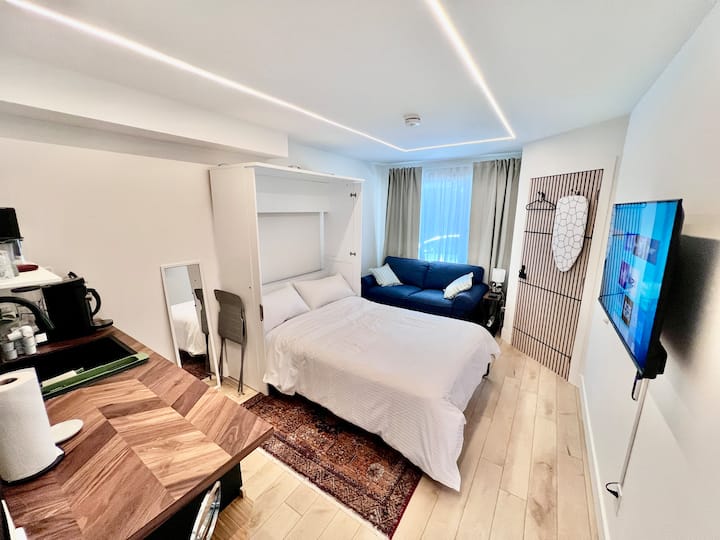 Modern, Private, Cozy - High Park Laneway Studio - Toronto