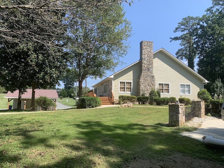 Cottage Of Joy - Mount Airy, NC