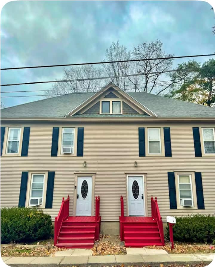 Charming Cozy Getaway - Oneonta, NY