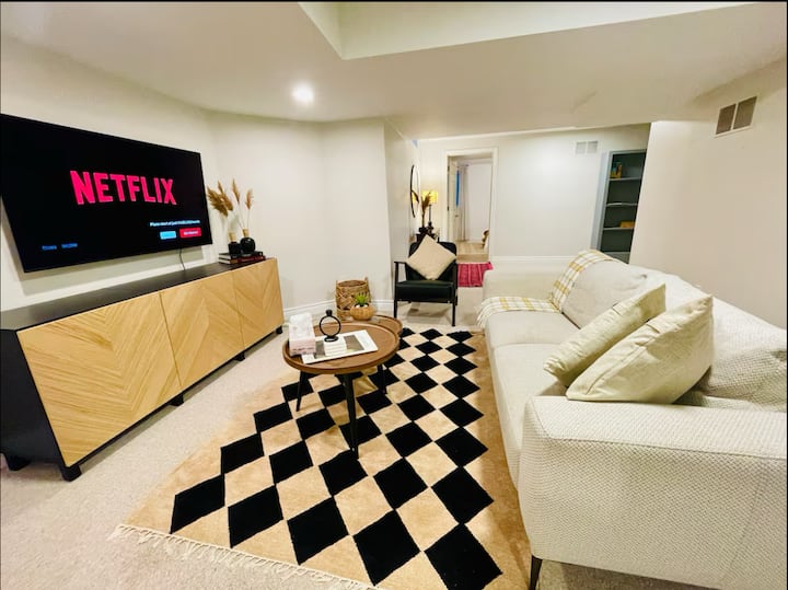 Cozy 2-bedroom With Kitchen - Pickering