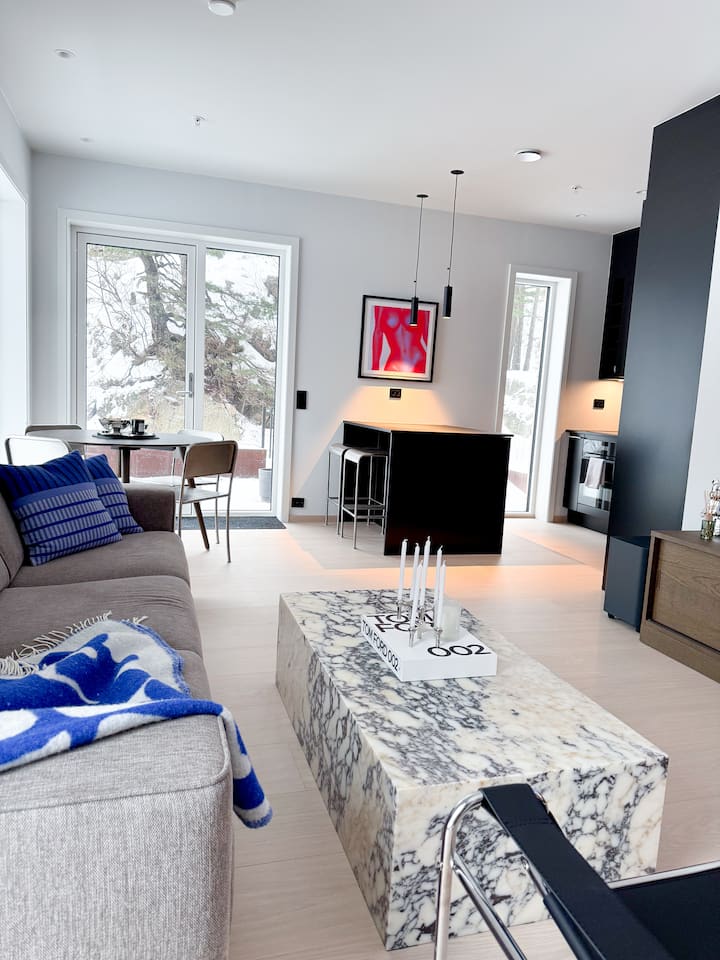 Unik Sjøleilighet M/ Stor Terrasse I Kristiansand - Kristiansand