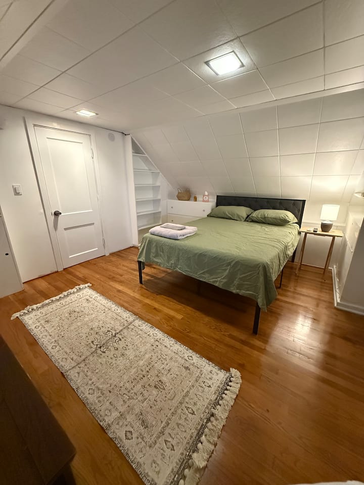 Jasmine Room - Syracuse, NY