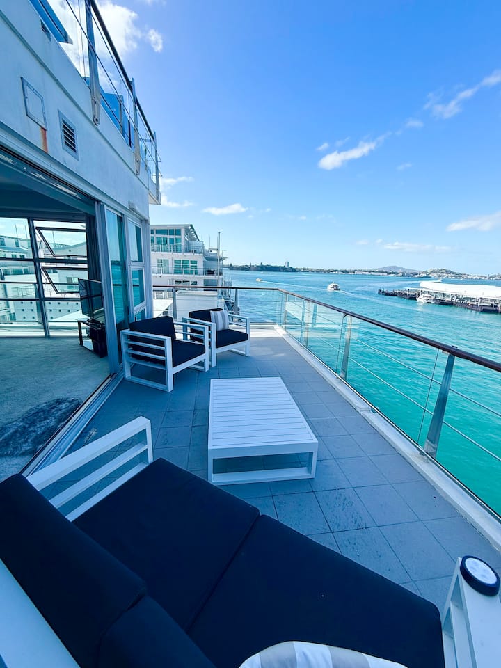 Akw Pearl Sands On Water With 360 Views - Auckland
