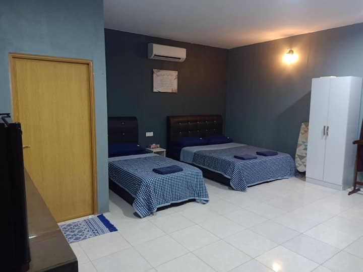 Wan Family Roomstay - Tumpat