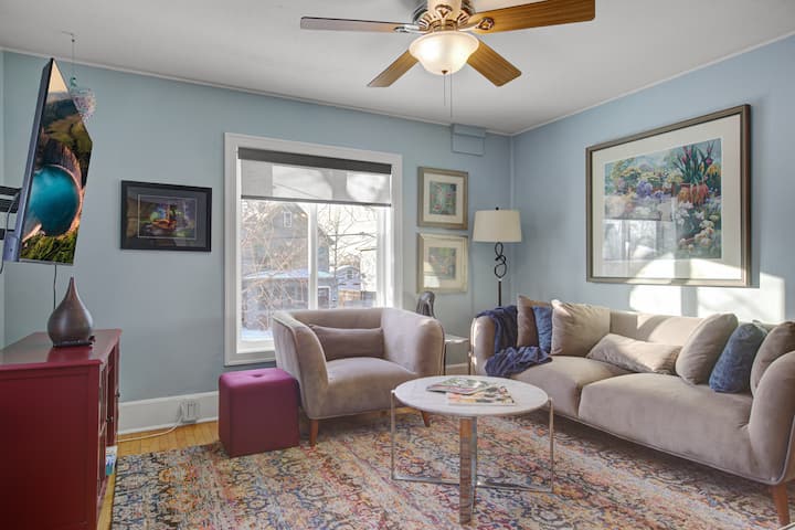 Northeast Minneapolis Retreat - Minneapolis, MN