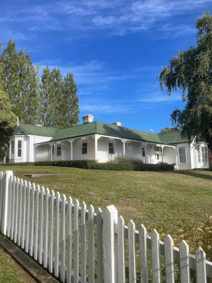 The Lodge
Bella Vista Park - Deloraine