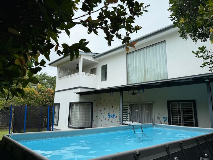 Micasa Bagan Laland-pool, Firepit, Fun Halal-only - Bagan Lalang