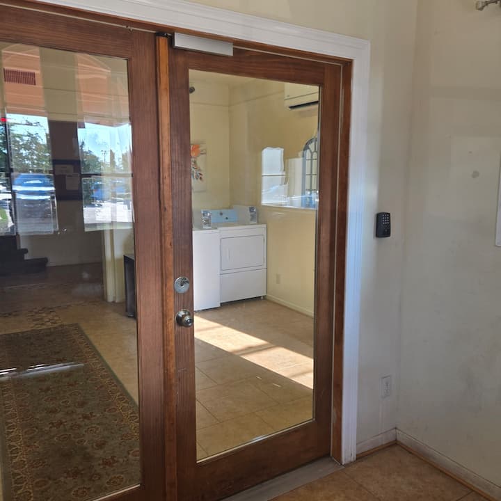 Studio Apartment With Kitchen - El Dorado, AR