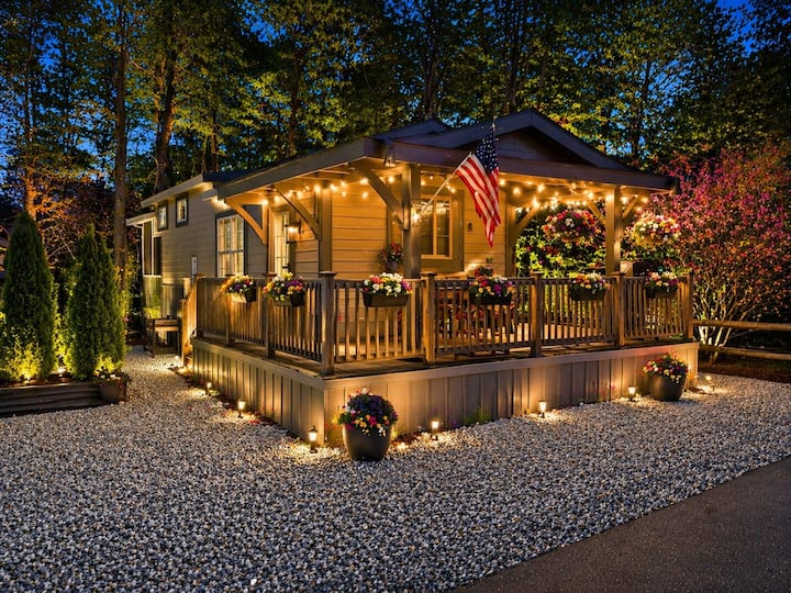 Cape Cod Resort|cabin W/pool & Private Beach - Sandwich, MA