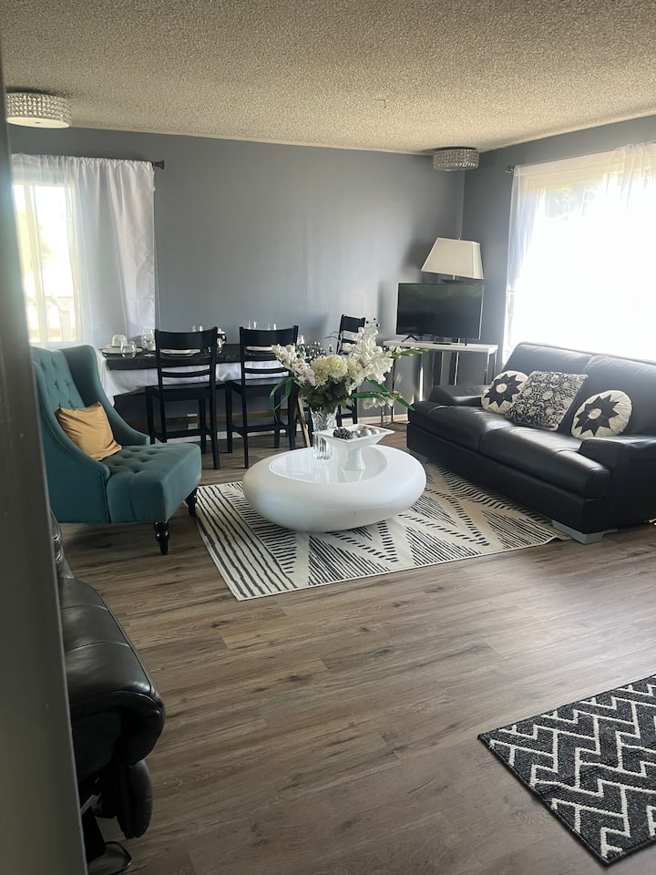 The Perfect Retreat! - Des Moines, WA