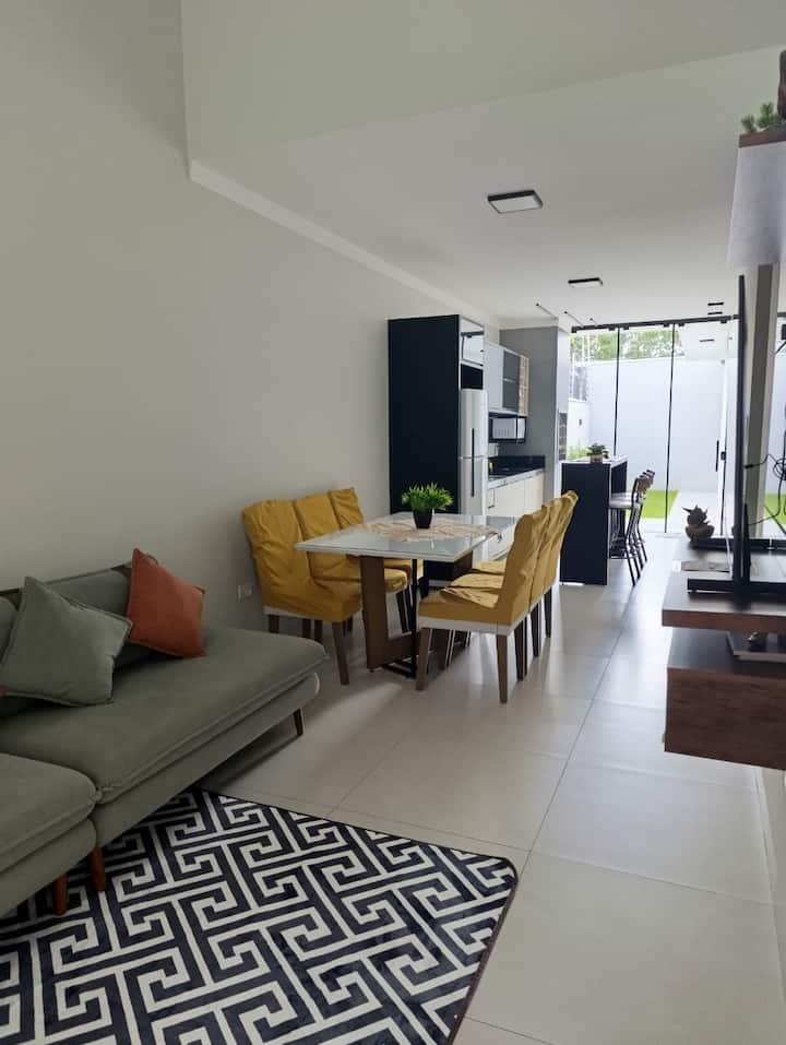 Casa Aconchegante Ideal Para Família - Maringá