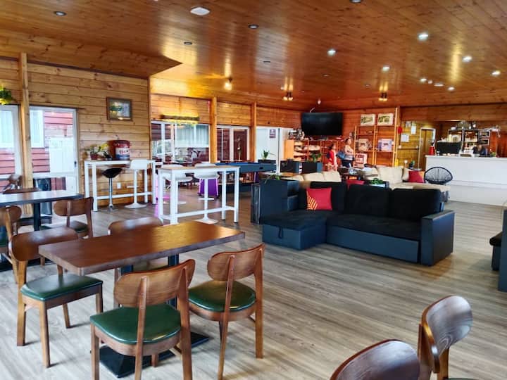 A Room, 2 Bouble Beds In The Most Affordable Hotel - Rotorua