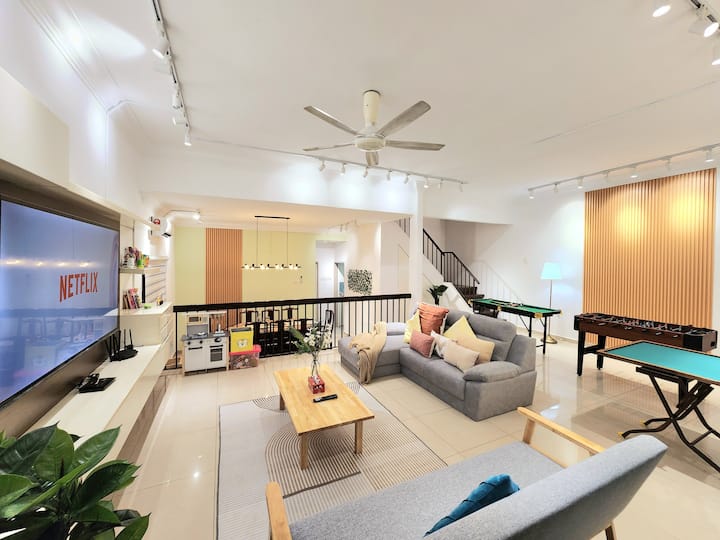 New! Pj Ss2 Landed Home | 19 Pax | 5br 4bath | Kl - Puchong