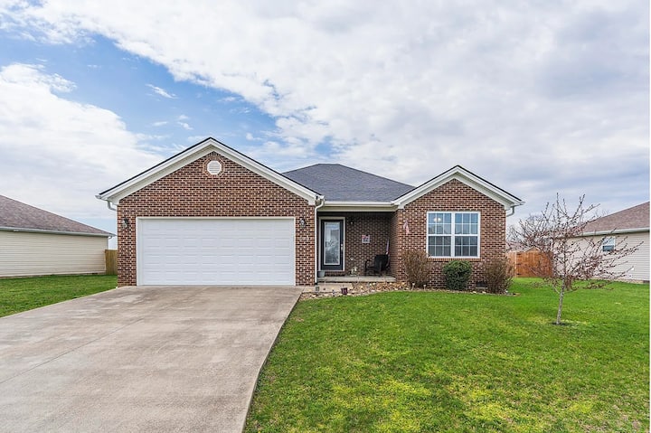 3 Bedroom/2 Bath Fenced Home - Berea, KY