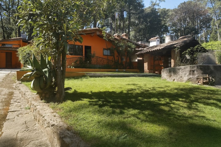 Cabaña Rústica En Valle De Bravo - Valle de Bravo