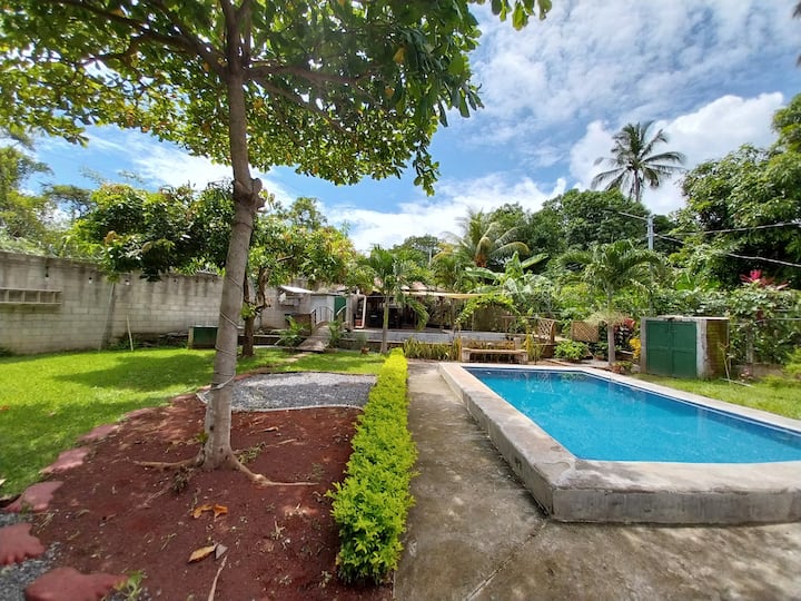 Quinta Las Palmeras, Caluco, Sonsonate - El Salvador