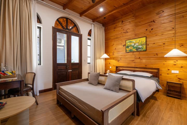 Bathtub/swordlake/balcony/spacious/quiet/r.trangan - Hanoi