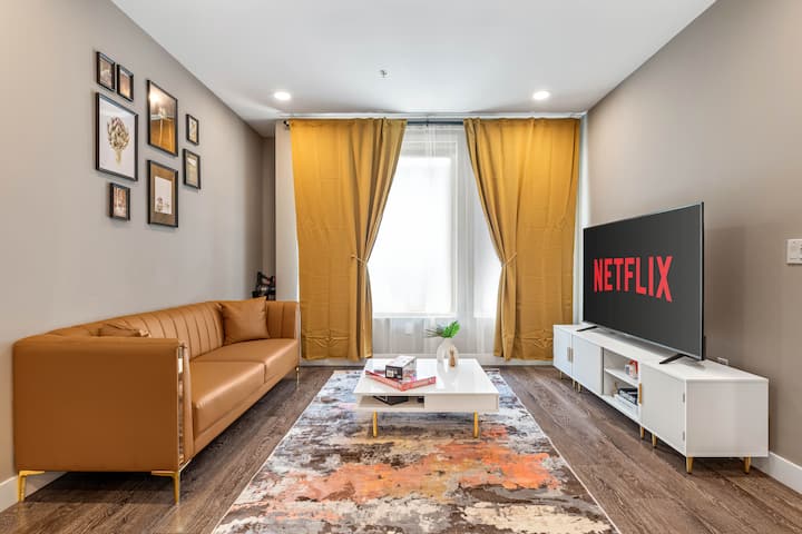 Elegant2-bd Getaway In Hollywood Pool&free Parking - Mid City - Los Angeles