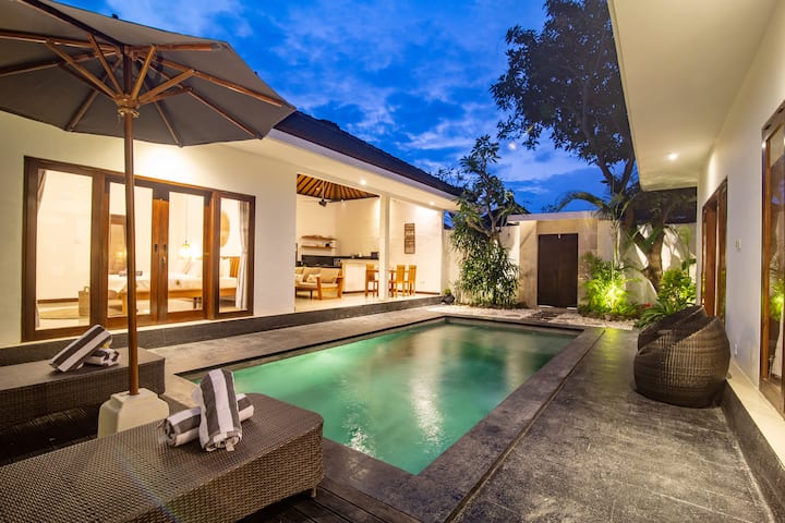 3 Bedrooms Villa In Bali, Seminyak Private Pool - Bali