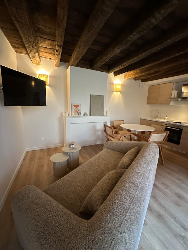 Suite Galerie By Collection Aura - Charleville-Mézières