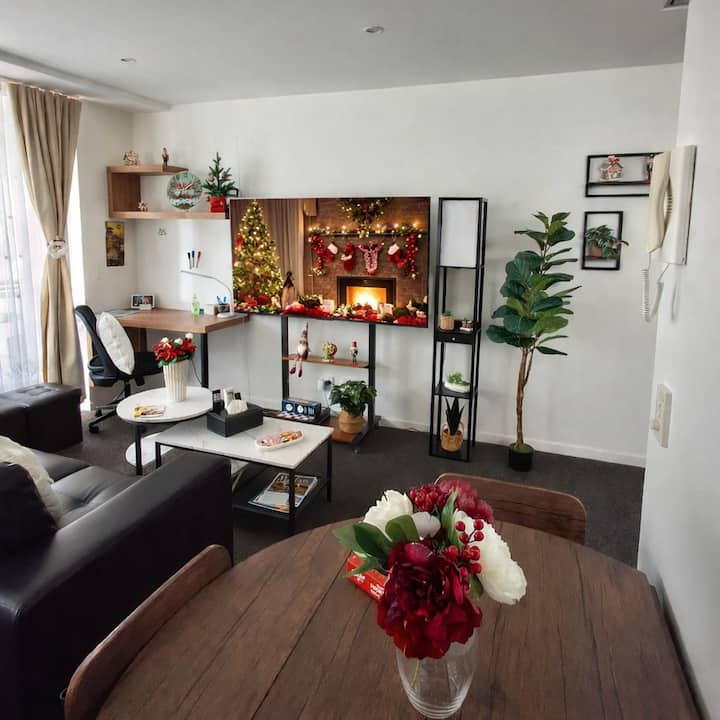 Festive Retreat • South Bne • Carpark/parking - Brisbane