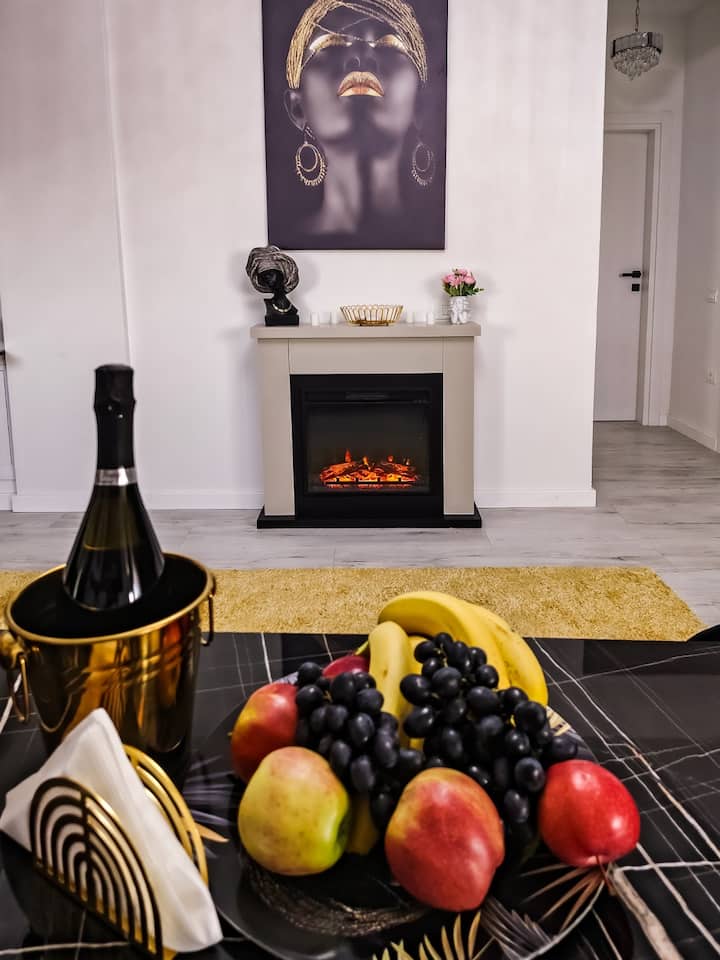 Golden Maya Suite • Therme/airport • Fast Wifi - Bucharest Henri Coandă Airport (OTP)