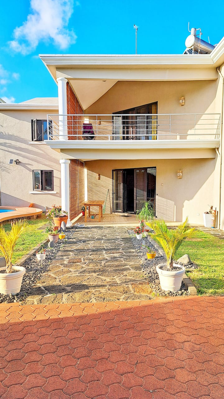 La Kaza Del Sol - Maurice