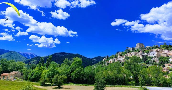 Retour Aux Sources - Montbrun-les-Bains