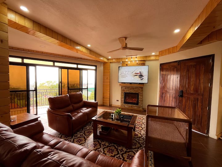 Mountainview Manor With Jacuzzi - Baguio