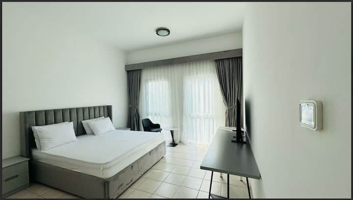 Modern Studio In Gardens|near Metro - Dubai