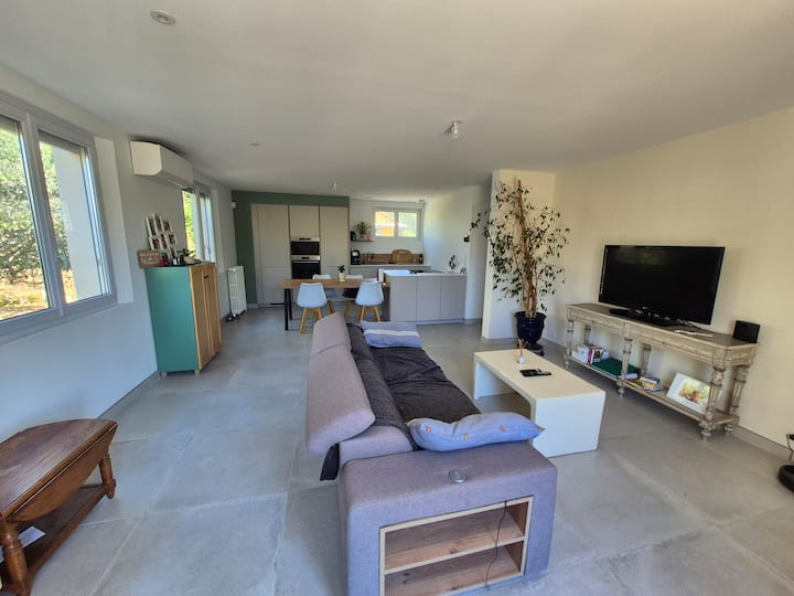 Charmante Maison De Vacances - Gréoux-les-Bains
