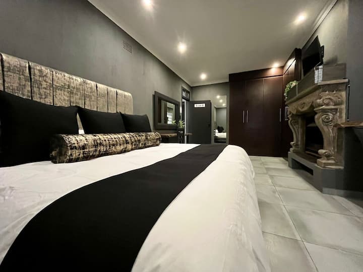 Or Tambo Guest Retreat Unit 1 - Boksburg