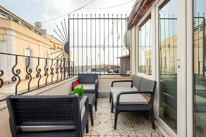 Galata! Apartment With Balcony - Beyoğlu