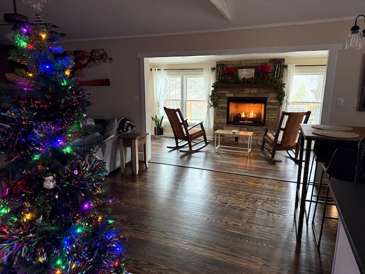 Zen-a-lure At Lake Lure 3br 2ba - Lake Lure, NC