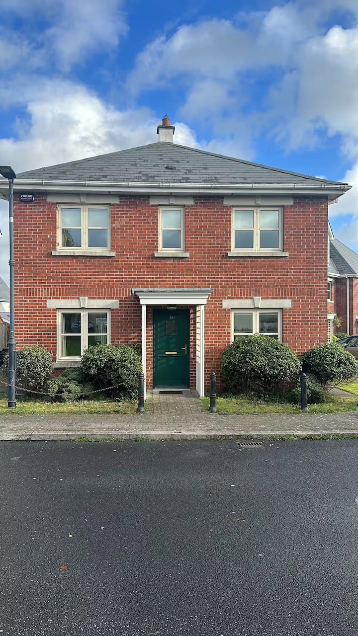 Cas-ke Newbridge 6br House (20) - Kildare
