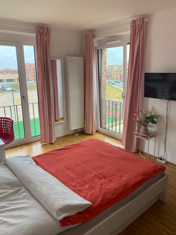 500 M Zum Expo Plaza/messegelände, Barrierefrei - Hanover