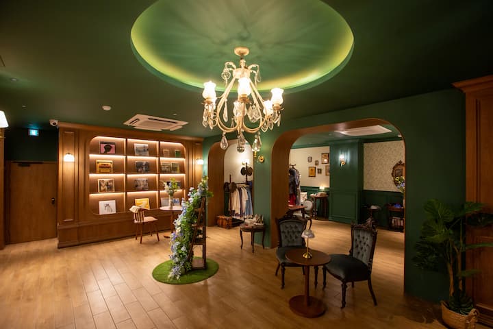 Stay Near Seomyeon & Jeonpo Cafe Street - Busan