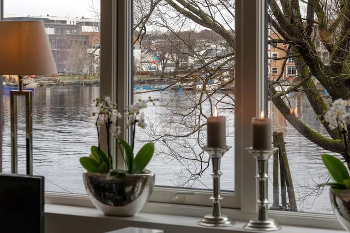 Stylish Apartment, River View - Kristiansand
