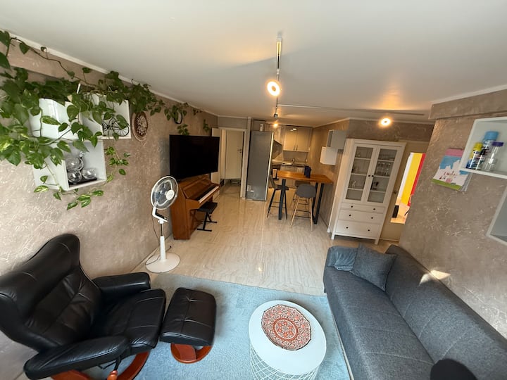 2-zi-whg Ostfildern, Ruhig U-bahn 100m, 8min Flgh. - Esslingen