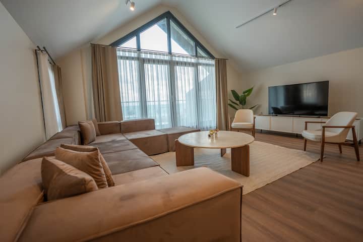 Deniz Manzaralı Balkonlu 3+1 Daire - Istanbul Airport (IST)