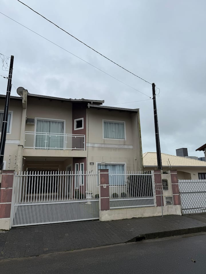 Casa Para Famílias. - Barra Velha